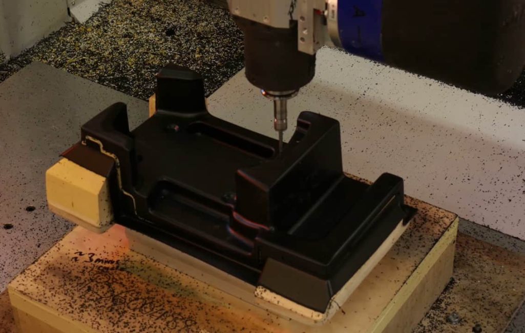Precise CNC machining with Interform Manufacturing